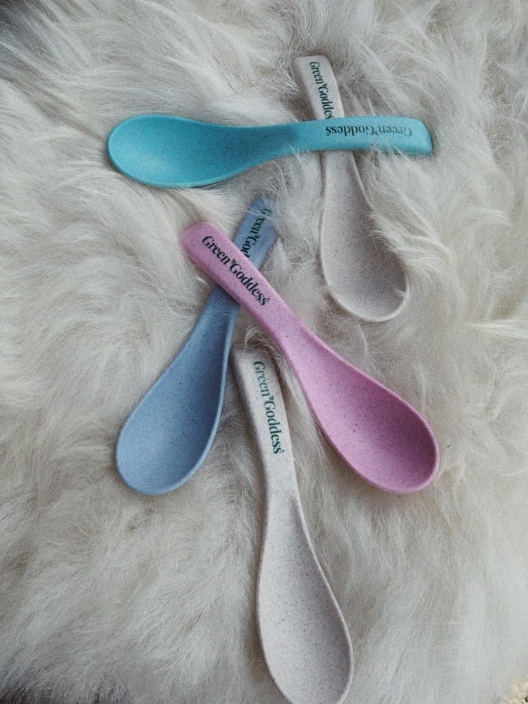 Green Goddess Laundry Powder Spoons - Rivet - Vintage Shop & Gallery ...